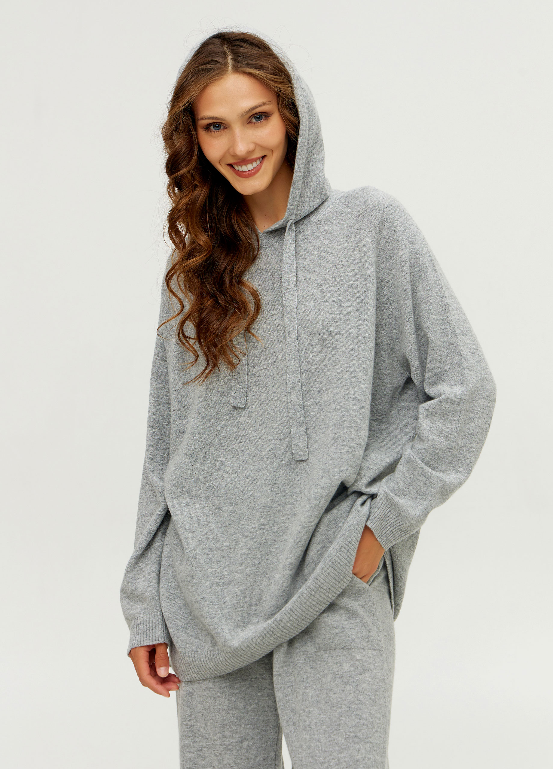 ХУДІ СТІТЛО-СІРІЙ з вовни оверсайз 4152 | В'язаний трикотажний жіночий ...